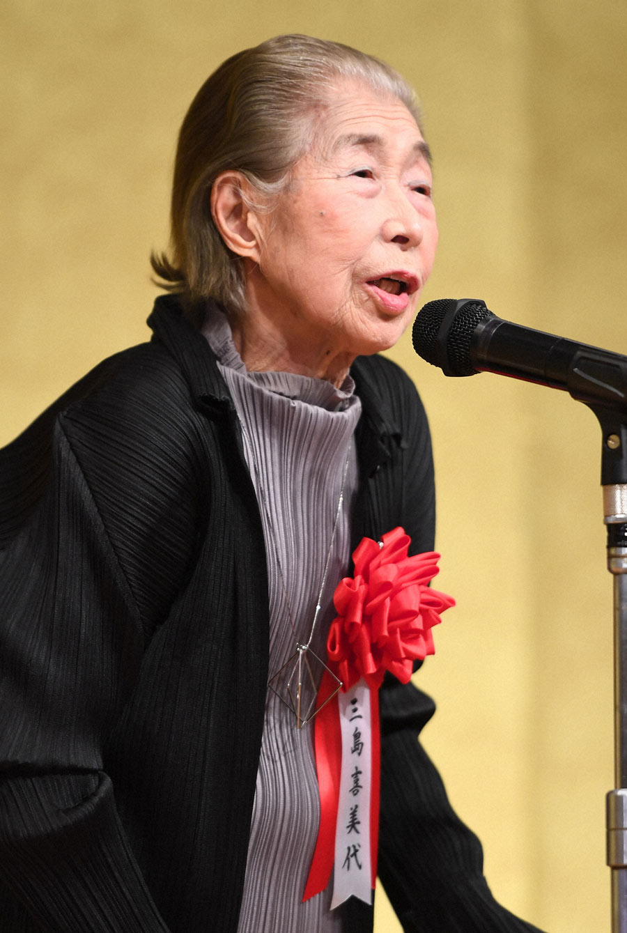 第63回毎日芸術賞を贈呈 | 毎日新聞社